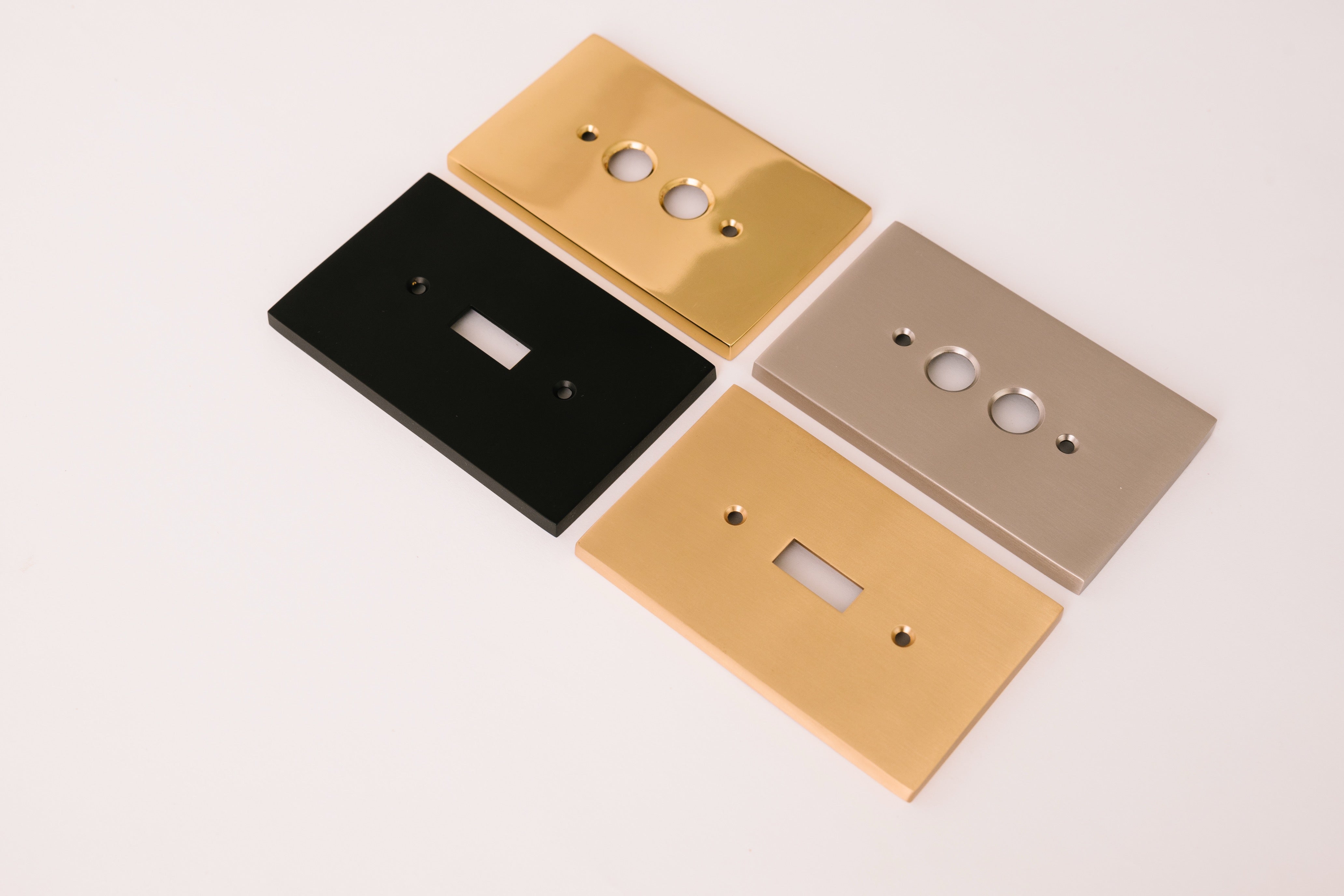 Matte Black Hardware: Still Trending or Already Dated? – Wallware